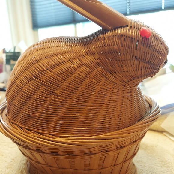 Accents | Vintage Woven Wicker Rattan Rabbit Basket Bamboo Ears 6s ...